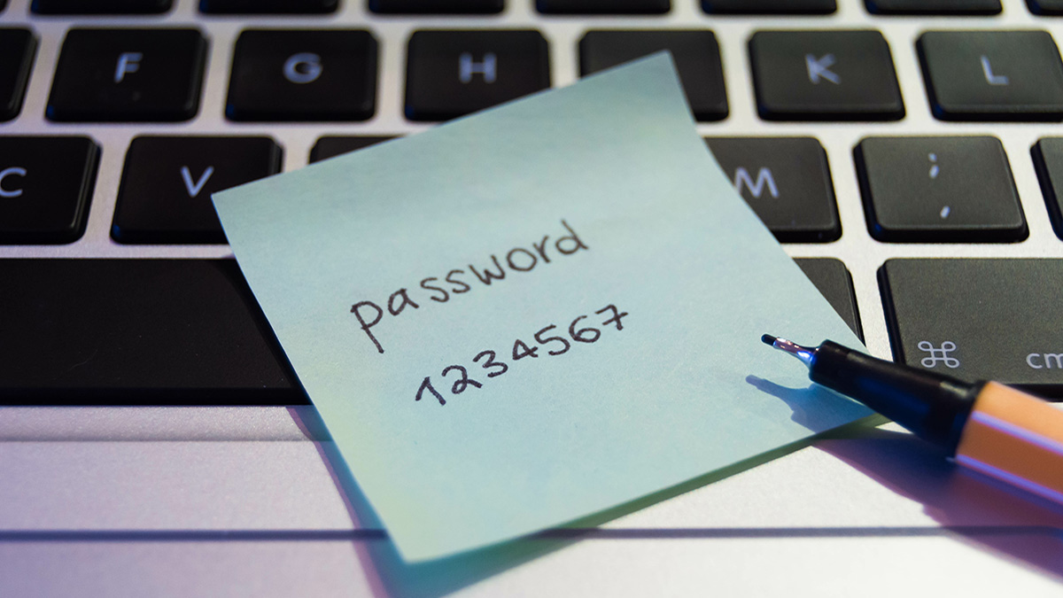 Password Manager Solves Big Security Risk - Complete Interactive Tech